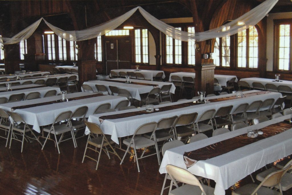 Seating 450 - Meadowbrook Park